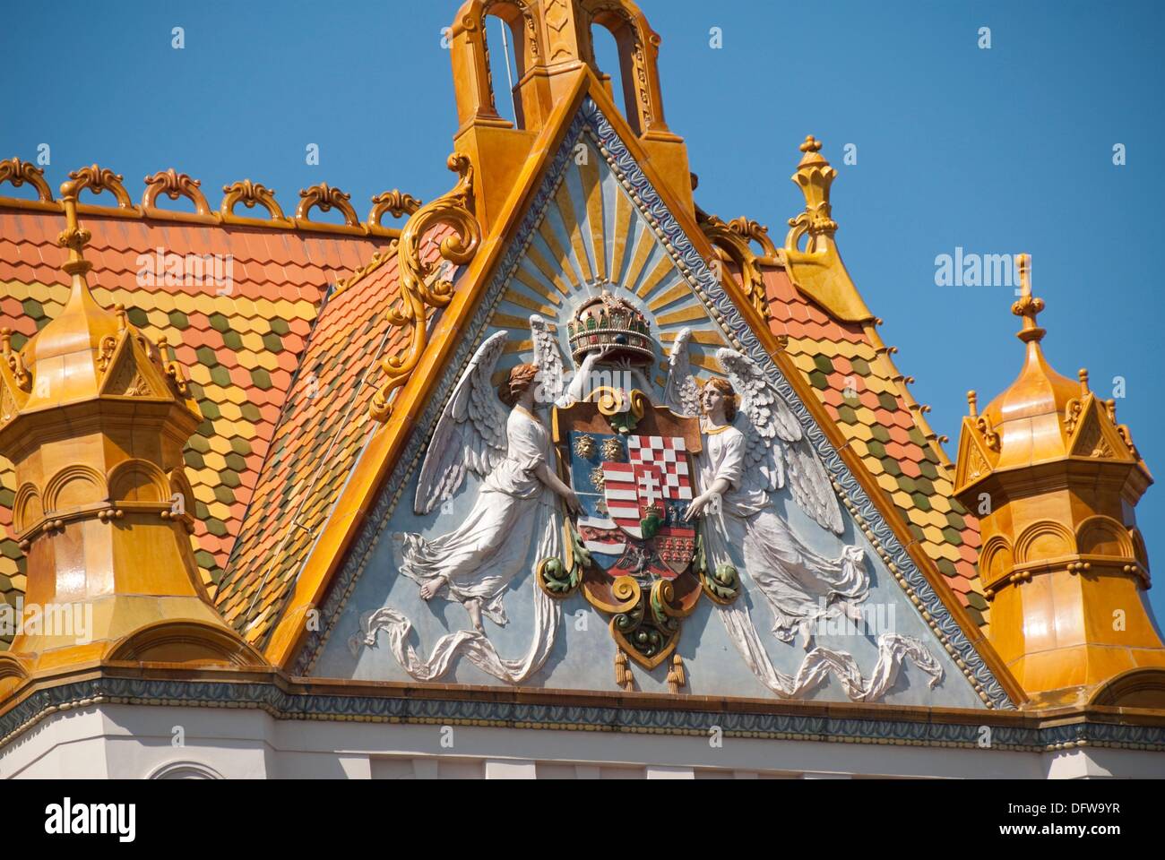 Building heraldry hi-res stock photography and images - Alamy