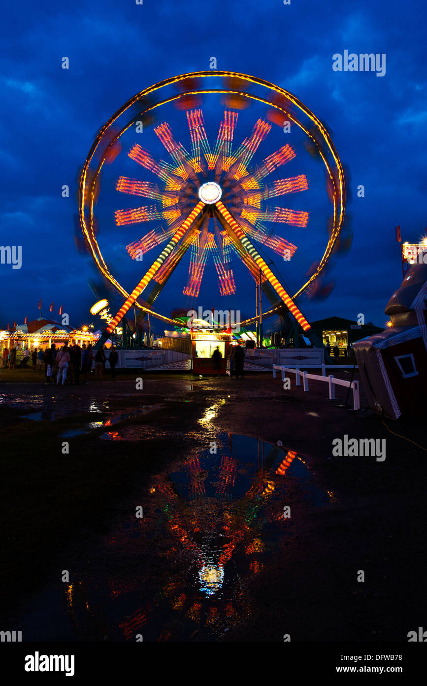 Fairground rides hi-res stock photography and images - Alamy