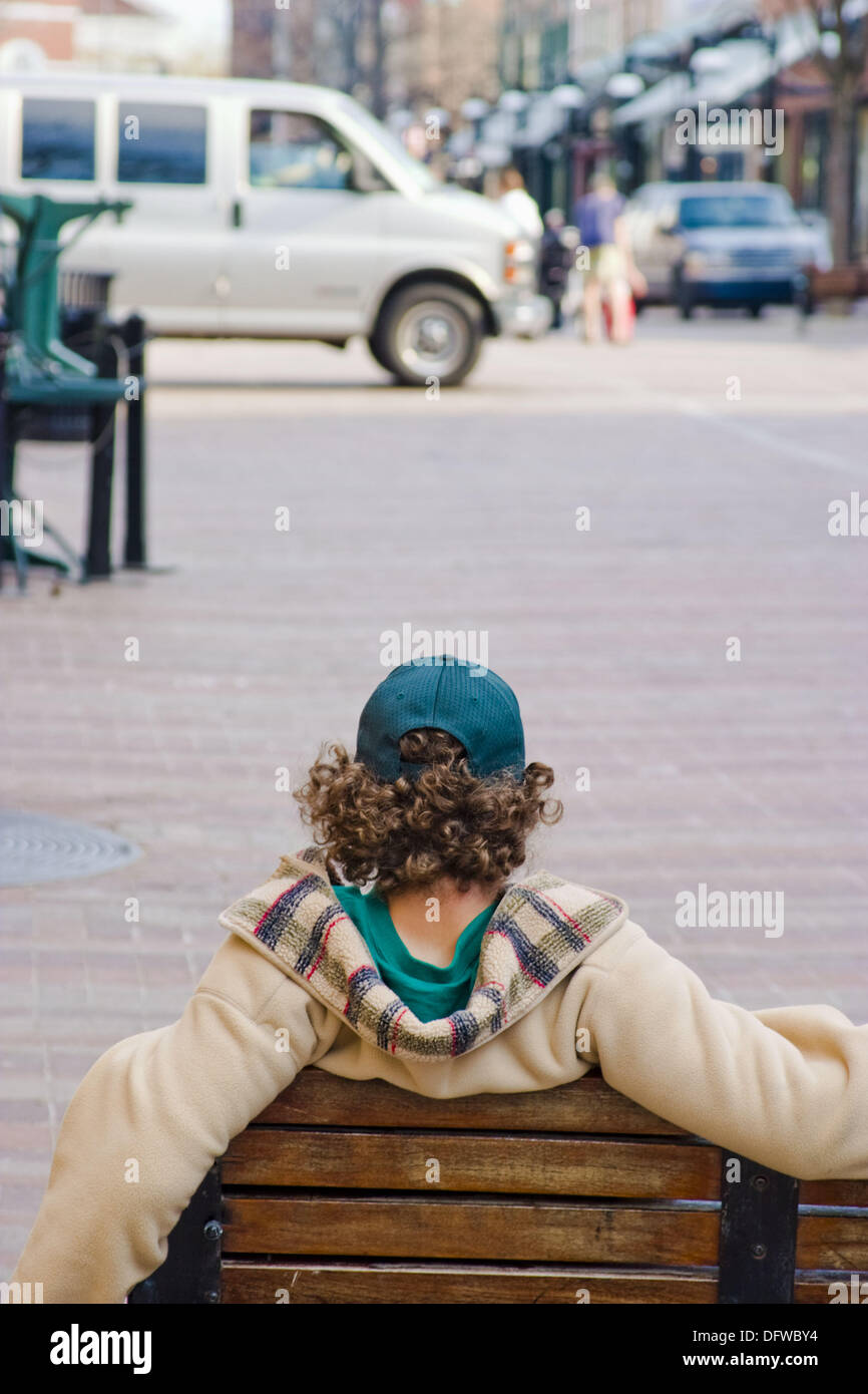 Rear view of a man wearing a baseball cap hi-res stock photography and ...