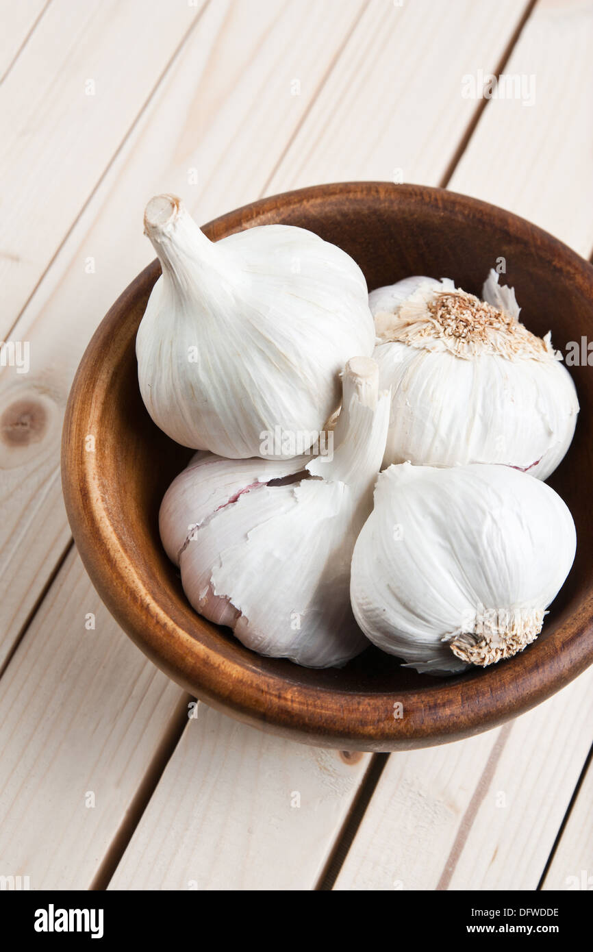 Raw garlic hi-res stock photography and images - Alamy