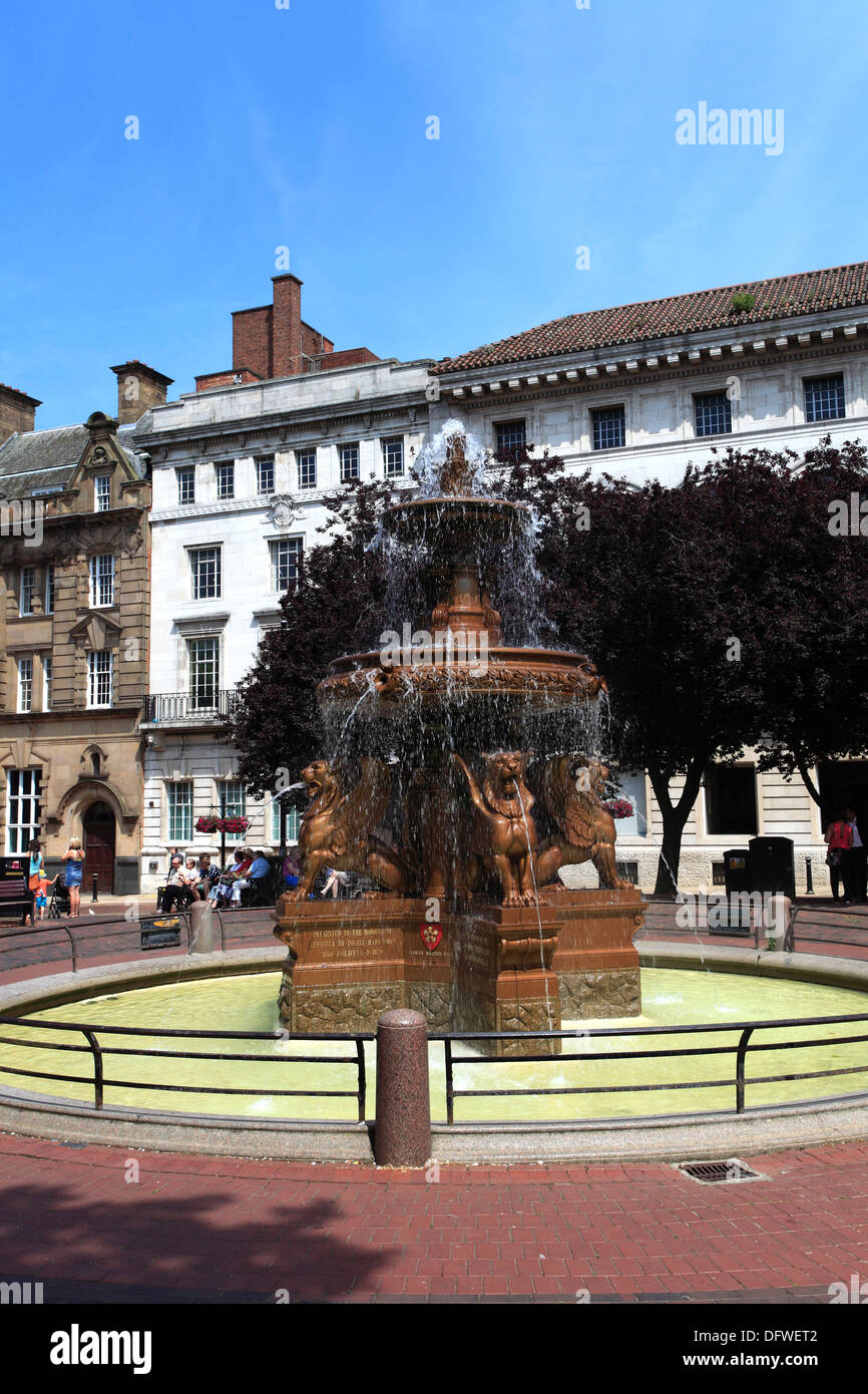 Water fountain in the town hall square gardens, Leicester City ...