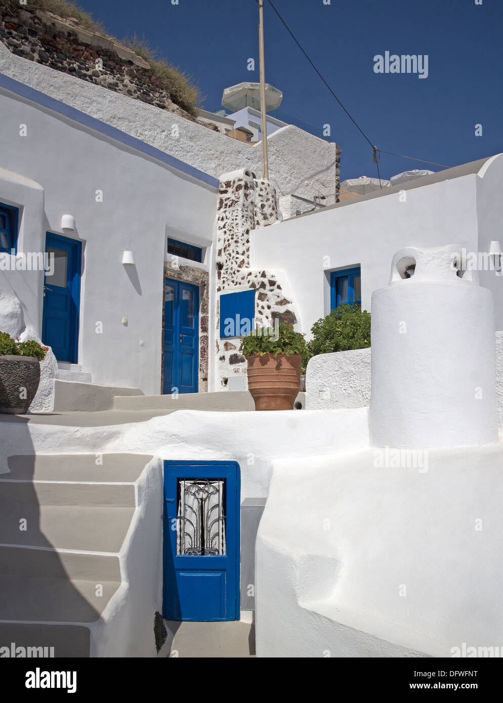Modern greek house hi-res stock photography and images - Alamy