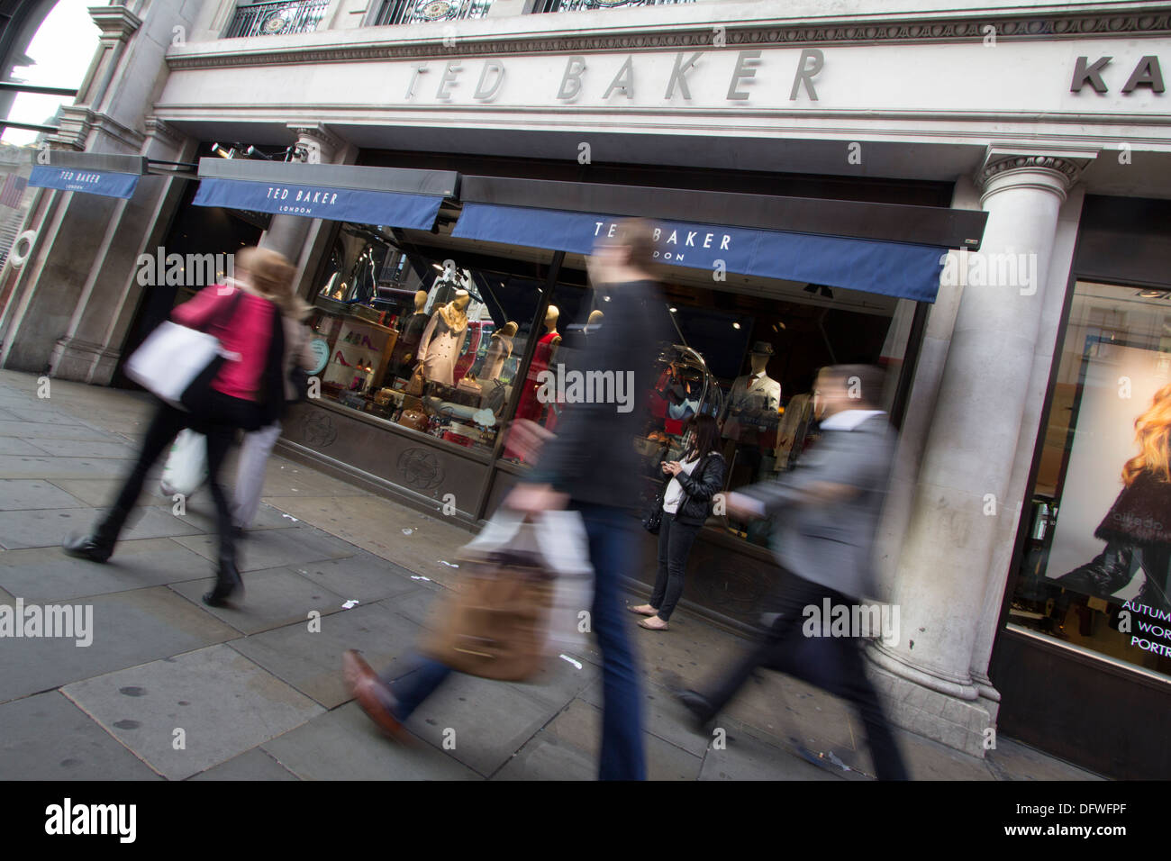 Ted baker shop hi-res stock photography and images - Alamy