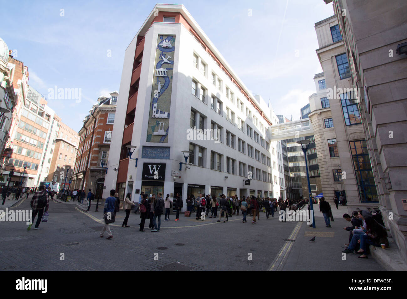Waterstones in central london hi-res stock photography and images - Alamy