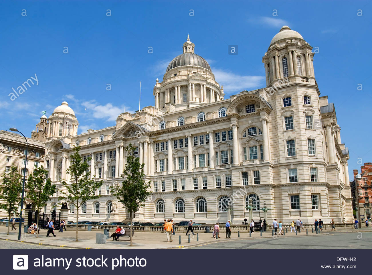 Port Of Liverpool Building Stock Photos & Port Of Liverpool Building ...