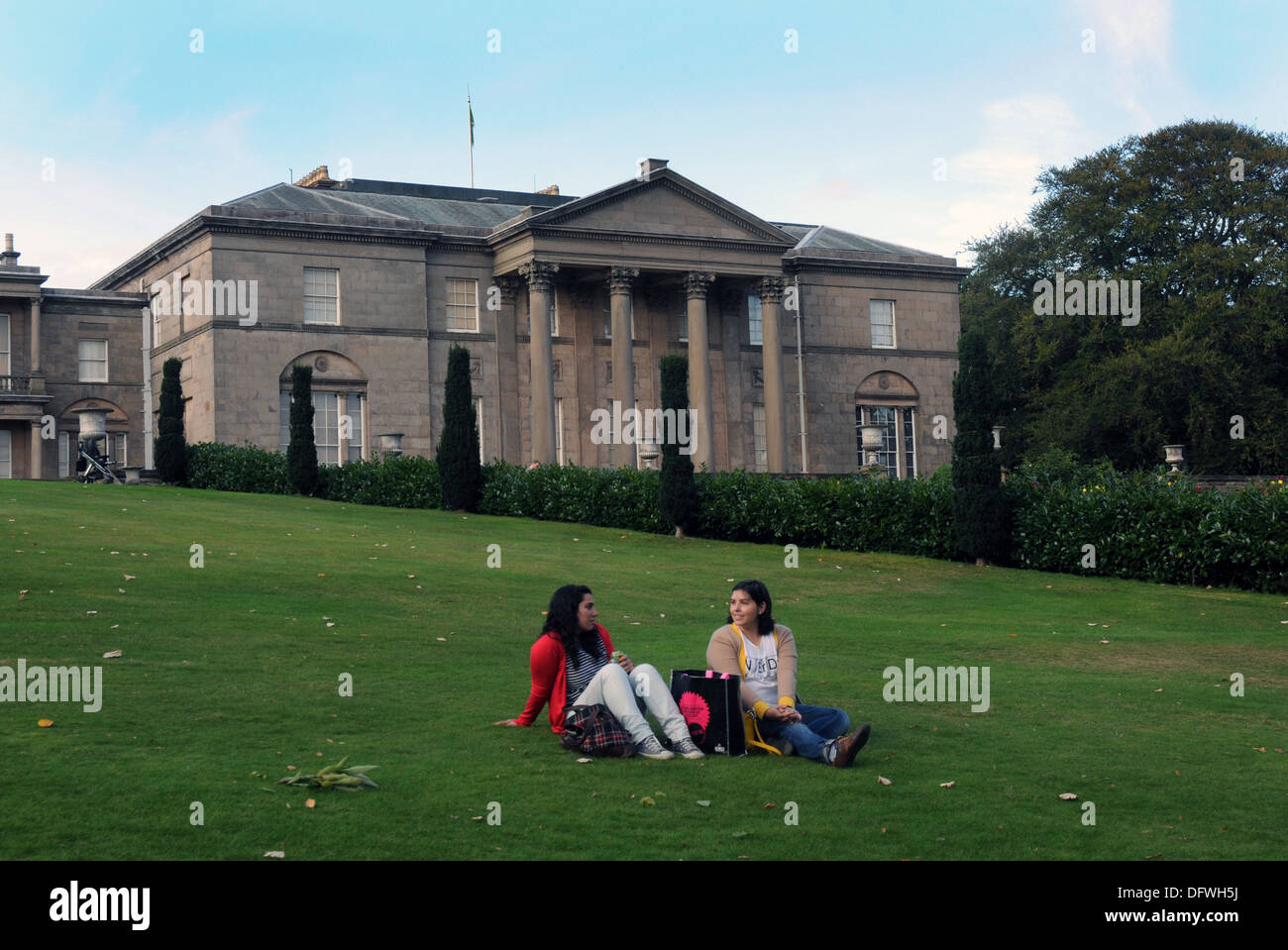 TATTON PARK, CHESHIRE 18TH CENTURY HOME TO THE EGERTON FAMILY Stock ...