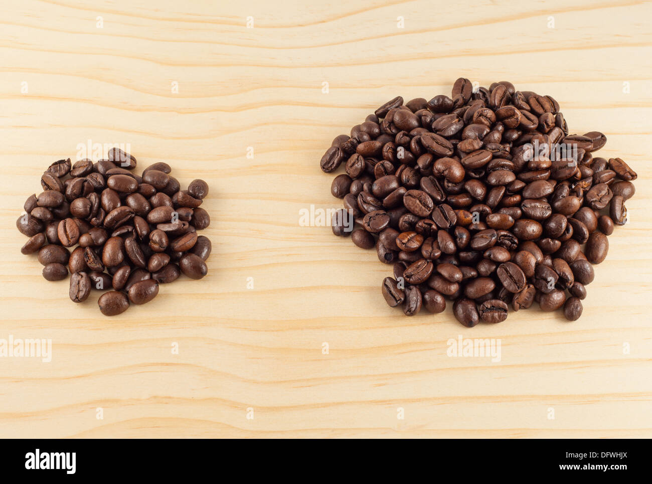Coffee beans, two handful of coffee Stock Photo - Alamy