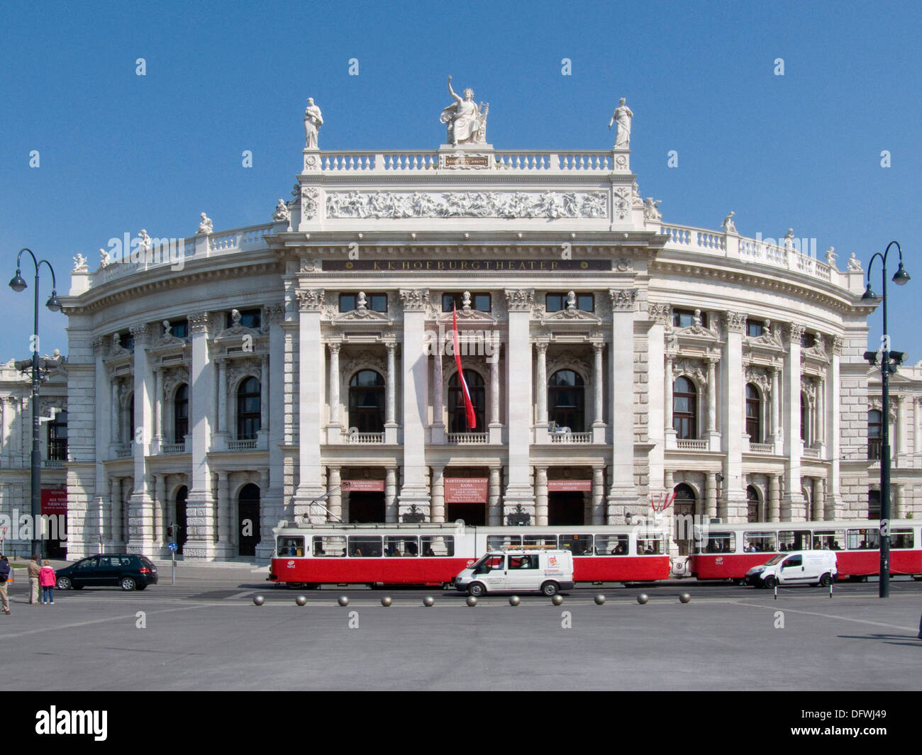 Wien theater hi-res stock photography and images - Alamy