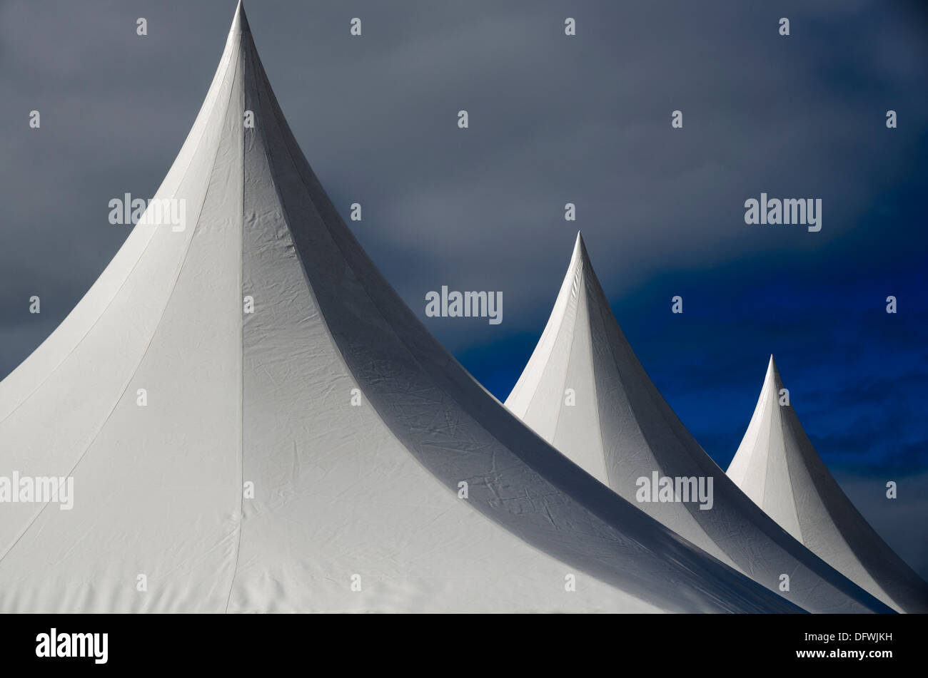 Marquees hi-res stock photography and images - Alamy
