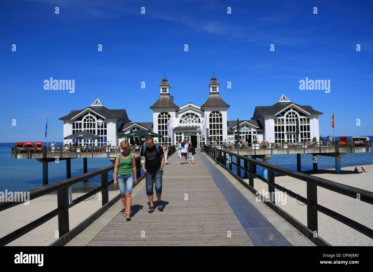 Sellin Pier, Ruegen Island, Baltic Sea Coast, Mecklenburg-Western ...