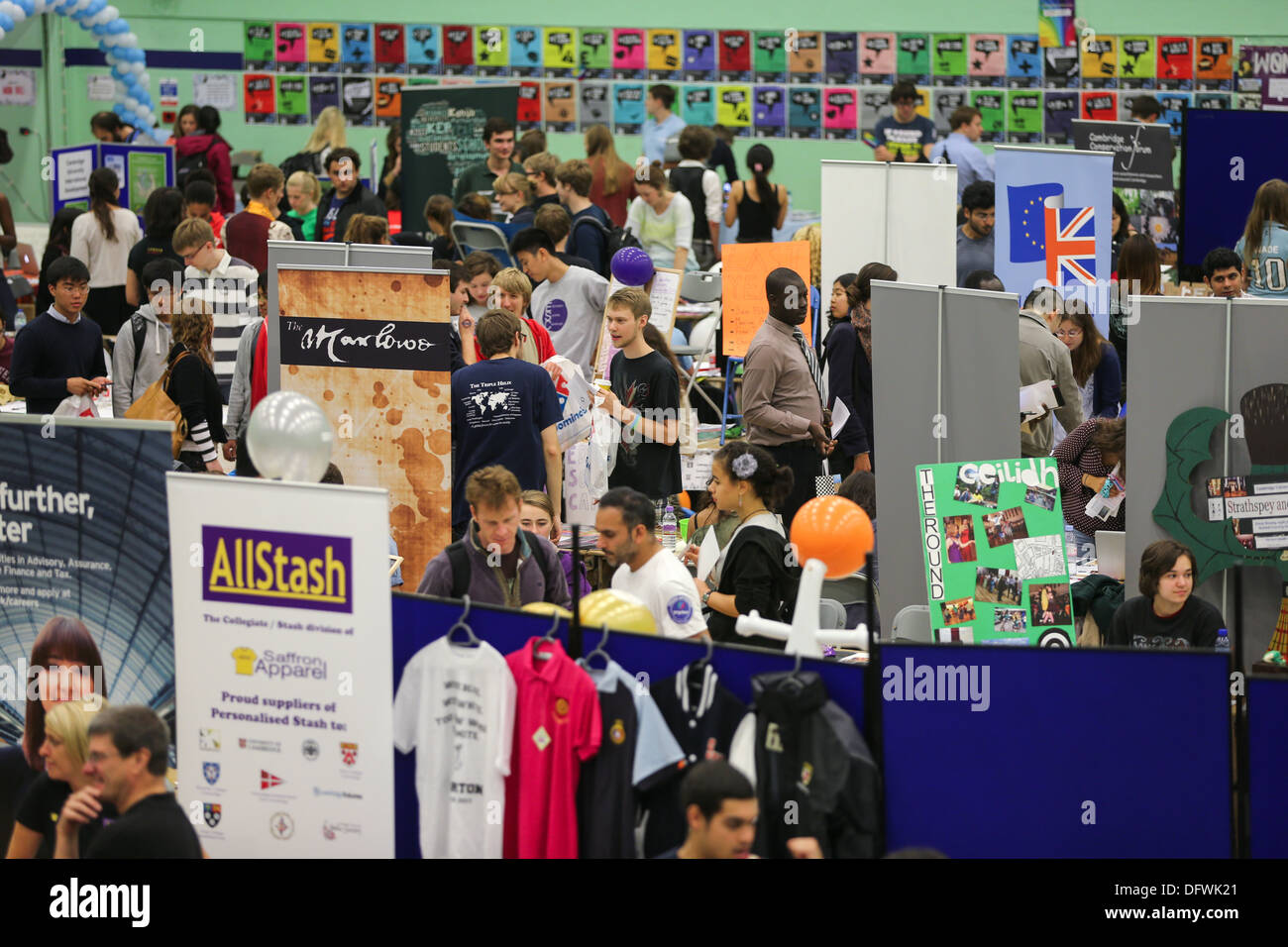 Freshers fair hi-res stock photography and images - Alamy