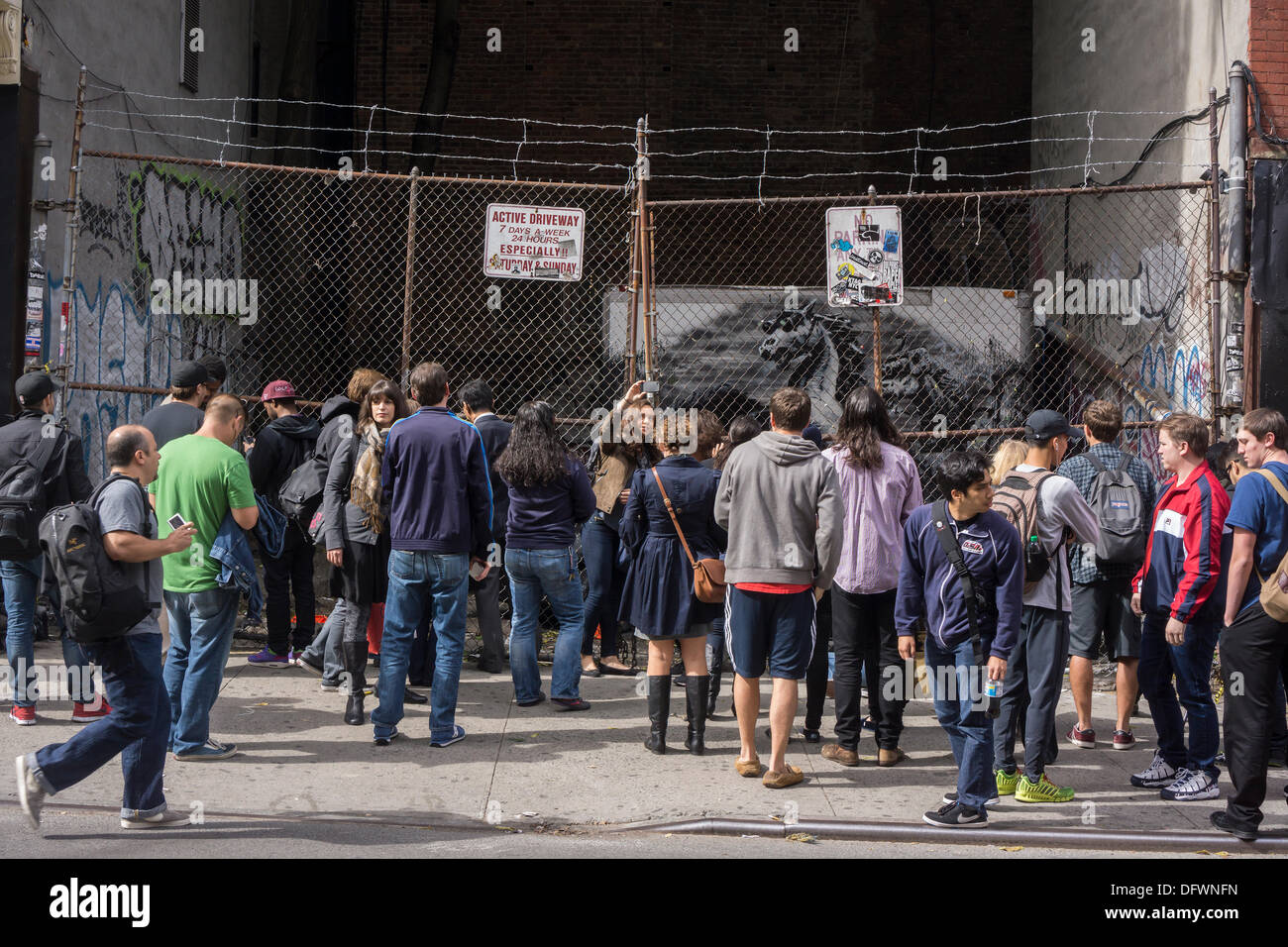 New York City, NY, USA. 09th Oct, 2013. Graffiti enthusiasts flock to a ...