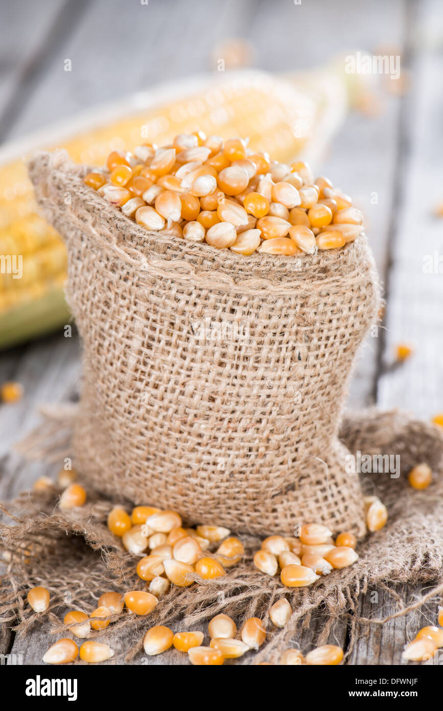 Dried maize hi-res stock photography and images - Alamy