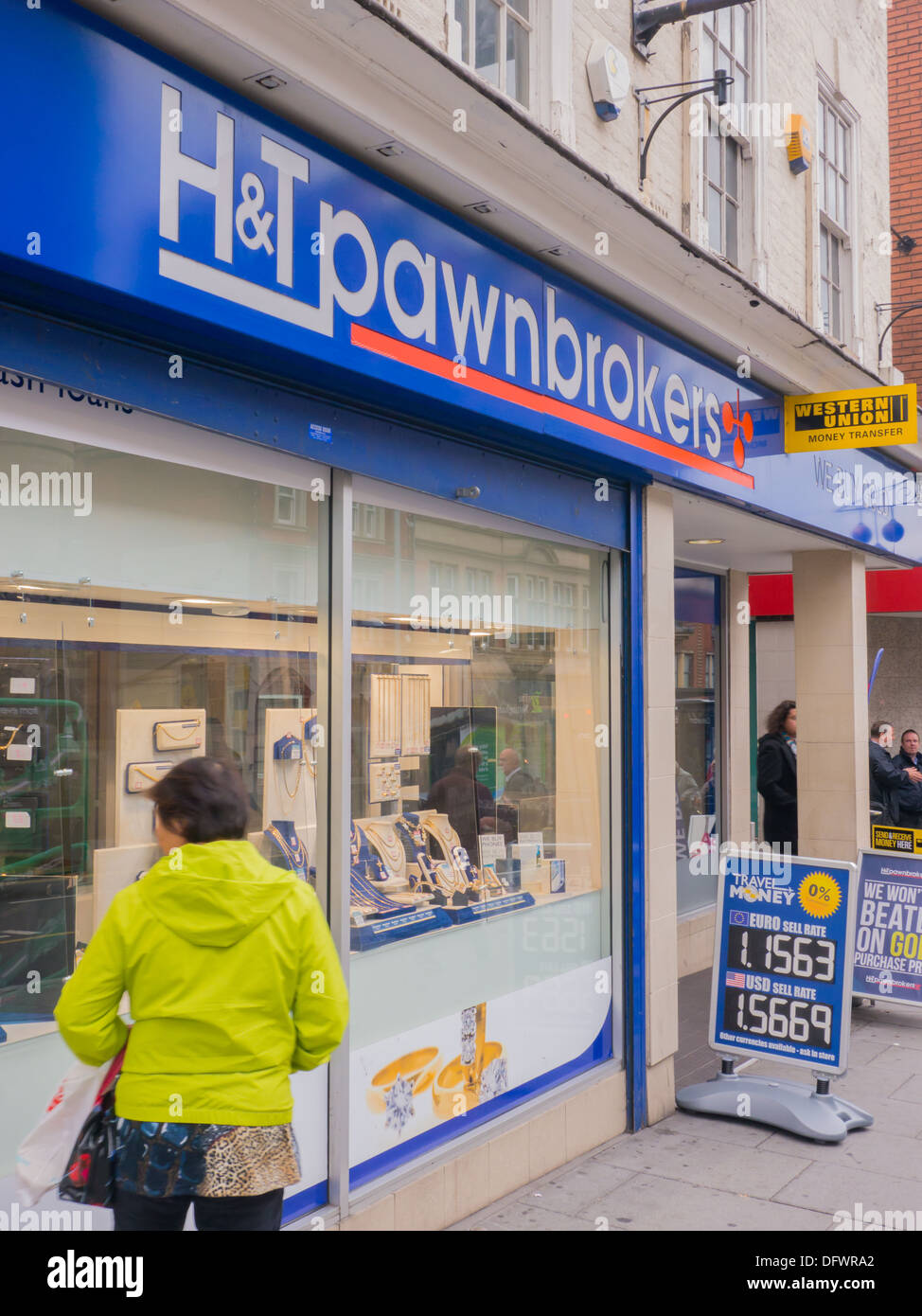 Ht pawnbrokers hi-res stock photography and images - Alamy