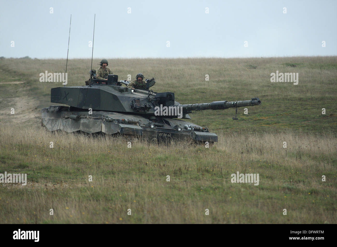 Challenger 2 cr2 hi-res stock photography and images - Alamy