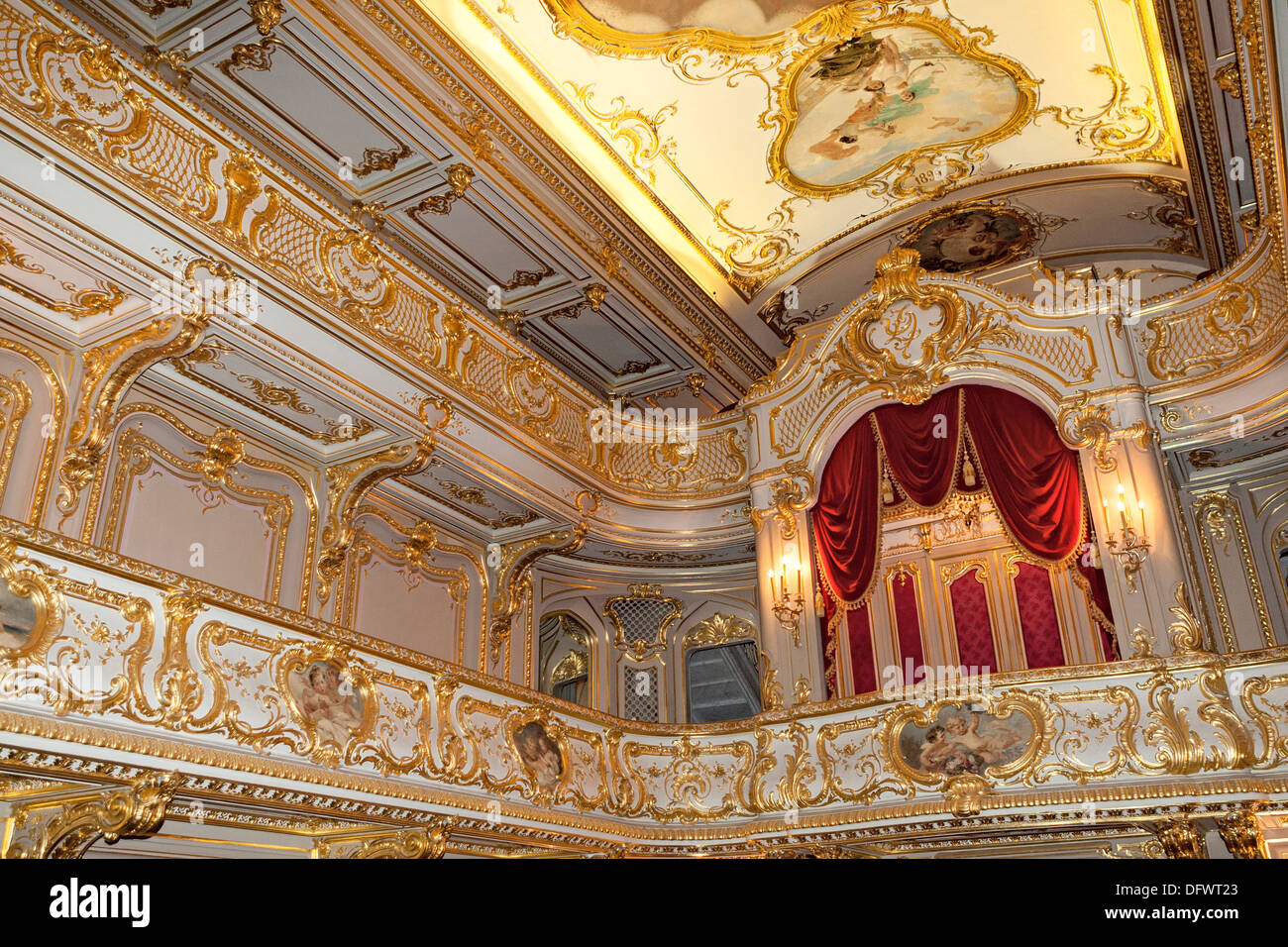 Tzar box, The Theatre, Yusupov Palace, St. Petersburg, Russia Stock ...