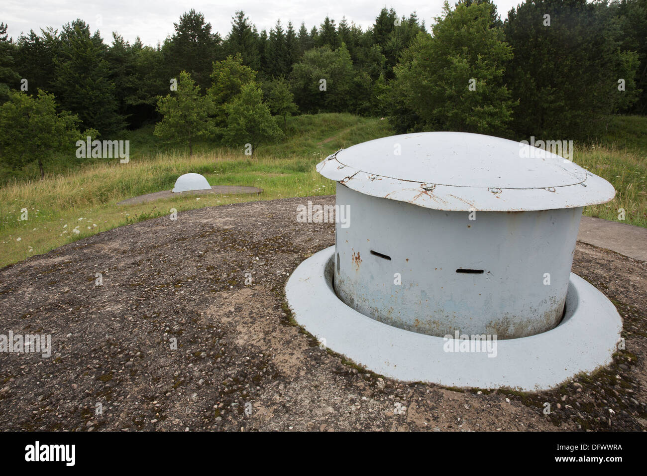 Machine gun turret hi-res stock photography and images - Alamy