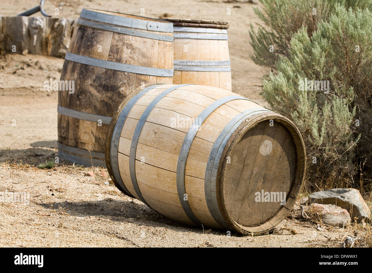 Barrells gunpowder hi-res stock photography and images - Alamy