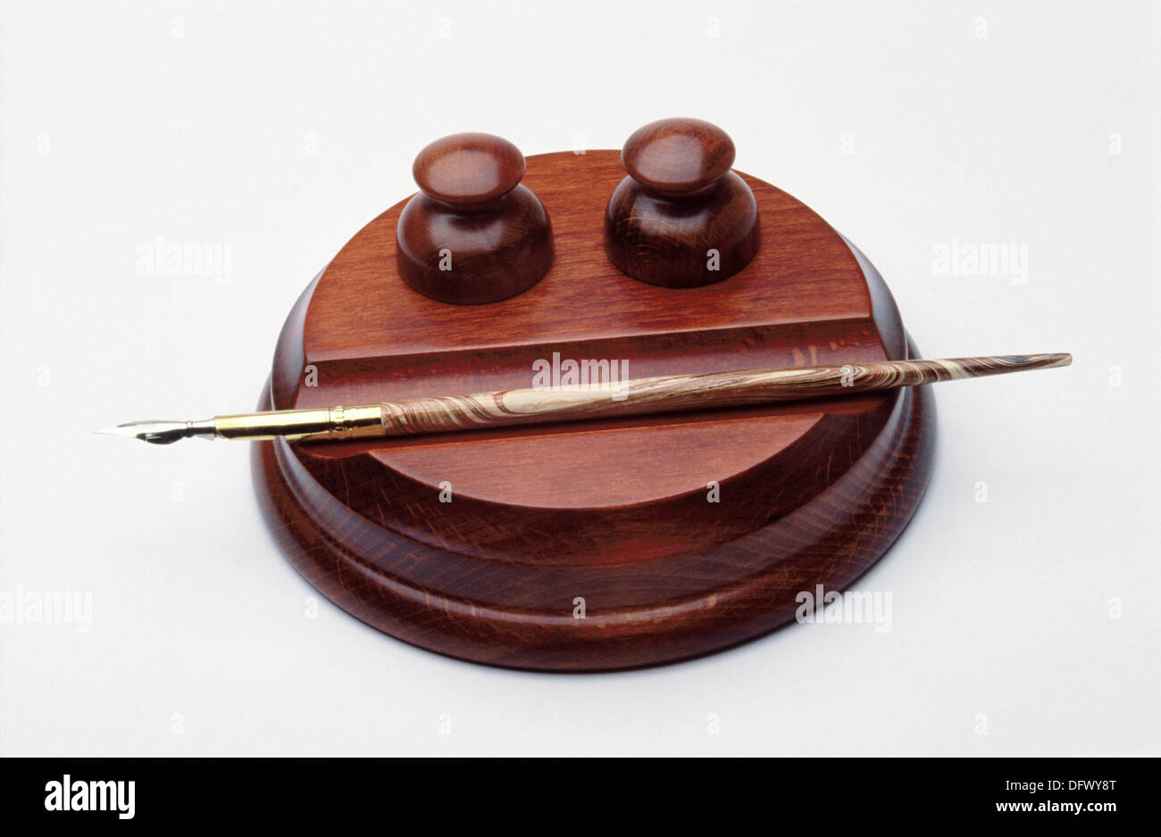 Bombinating Beast Ink Jars