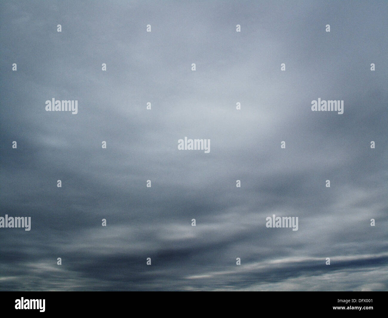 Gray sky hi-res stock photography and images - Alamy