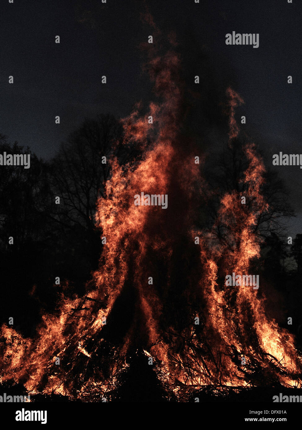 Raging bonfire hi-res stock photography and images - Alamy