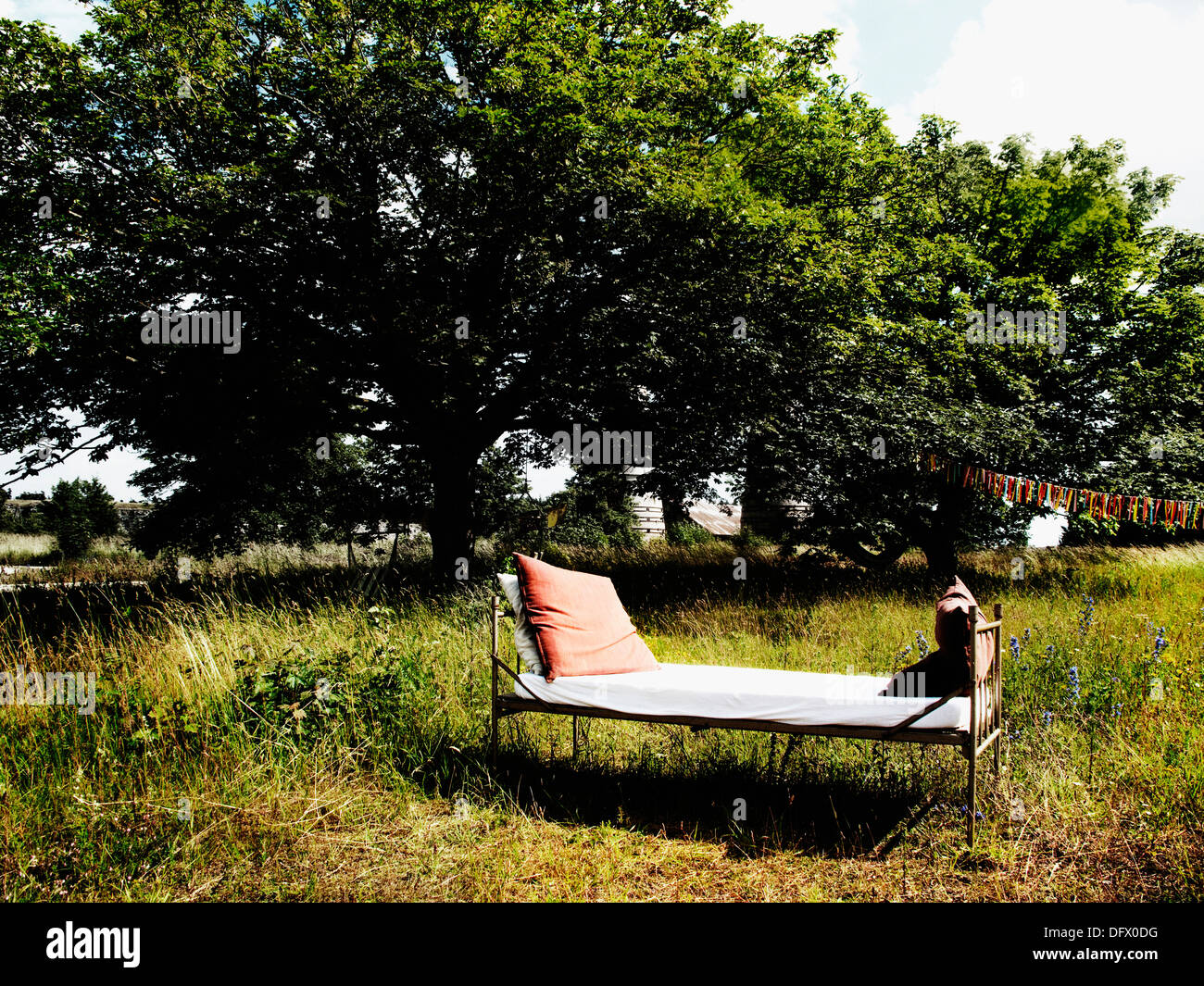 Single bed hi-res stock photography and images - Alamy