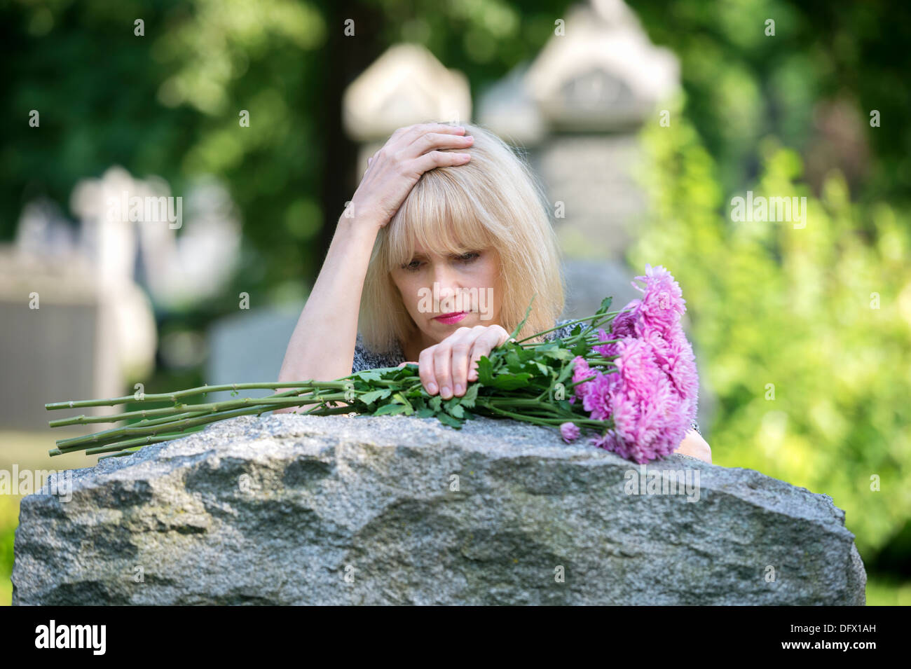 Girl Cemetery Grave Hand To My Mother"