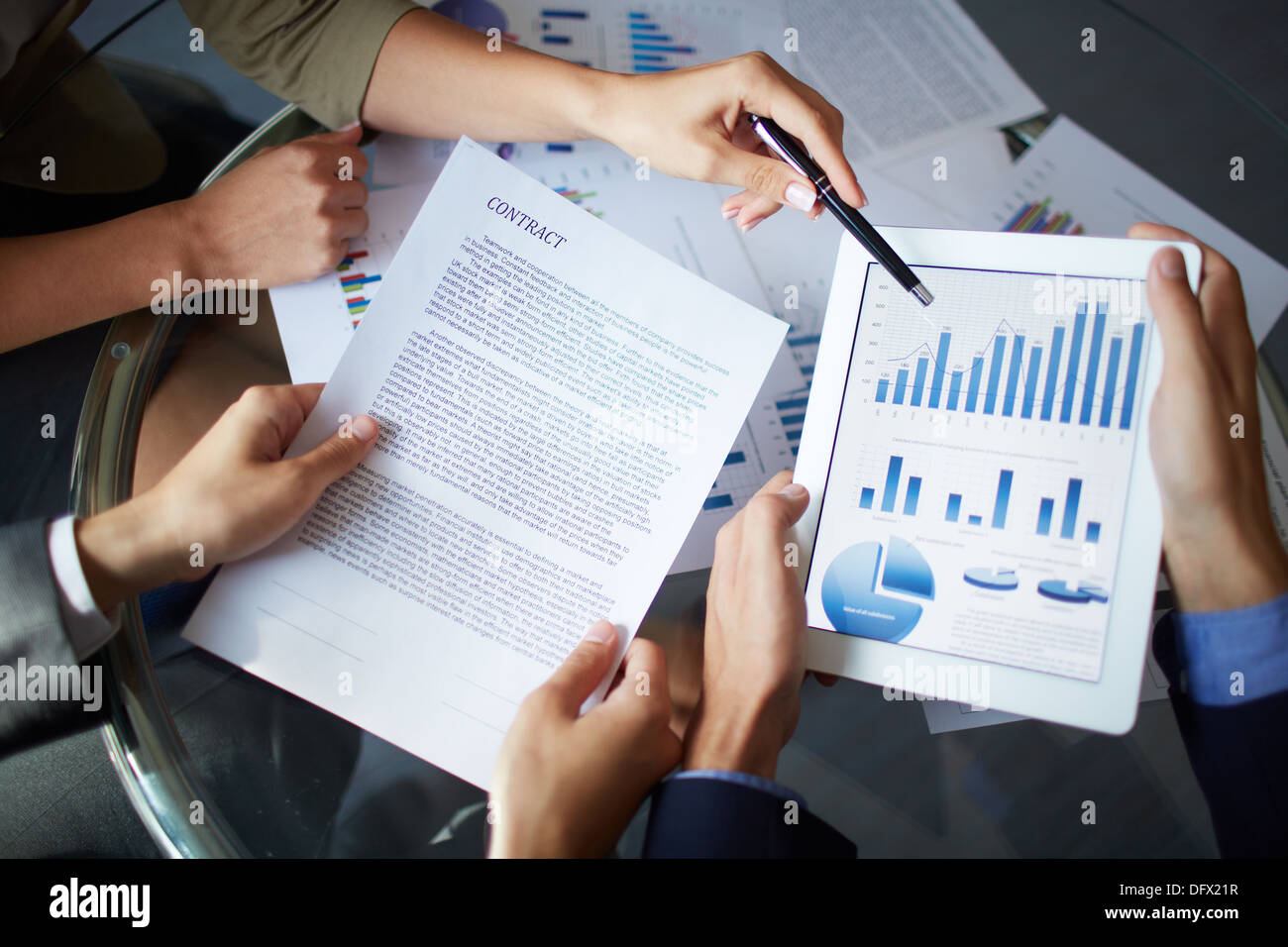 Human resources documents personal hi-res stock photography and images ...