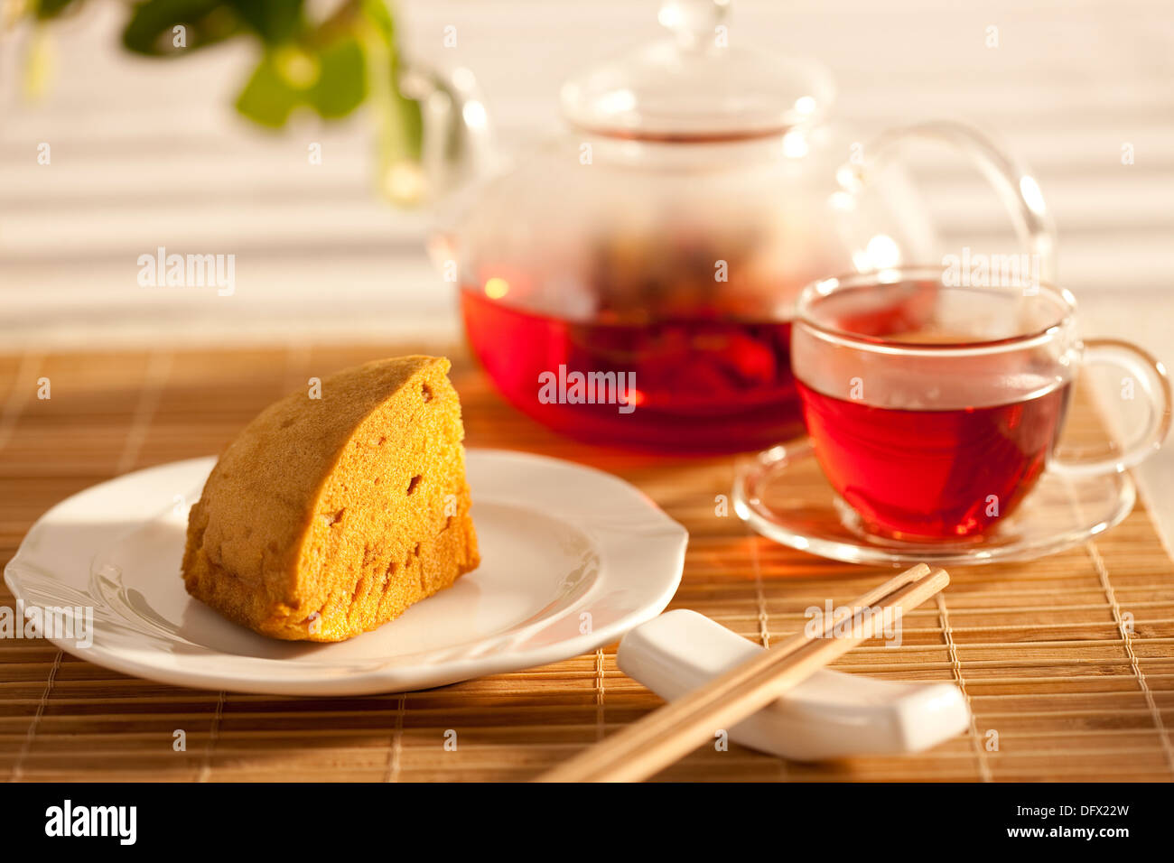 Traditional Chinese dim sum malar cake with tea Stock Photo - Alamy