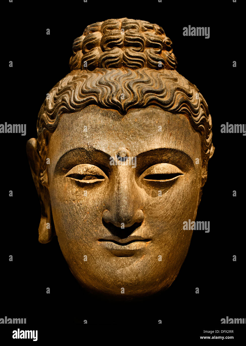 Buddhist statue pakistan hi-res stock photography and images - Alamy