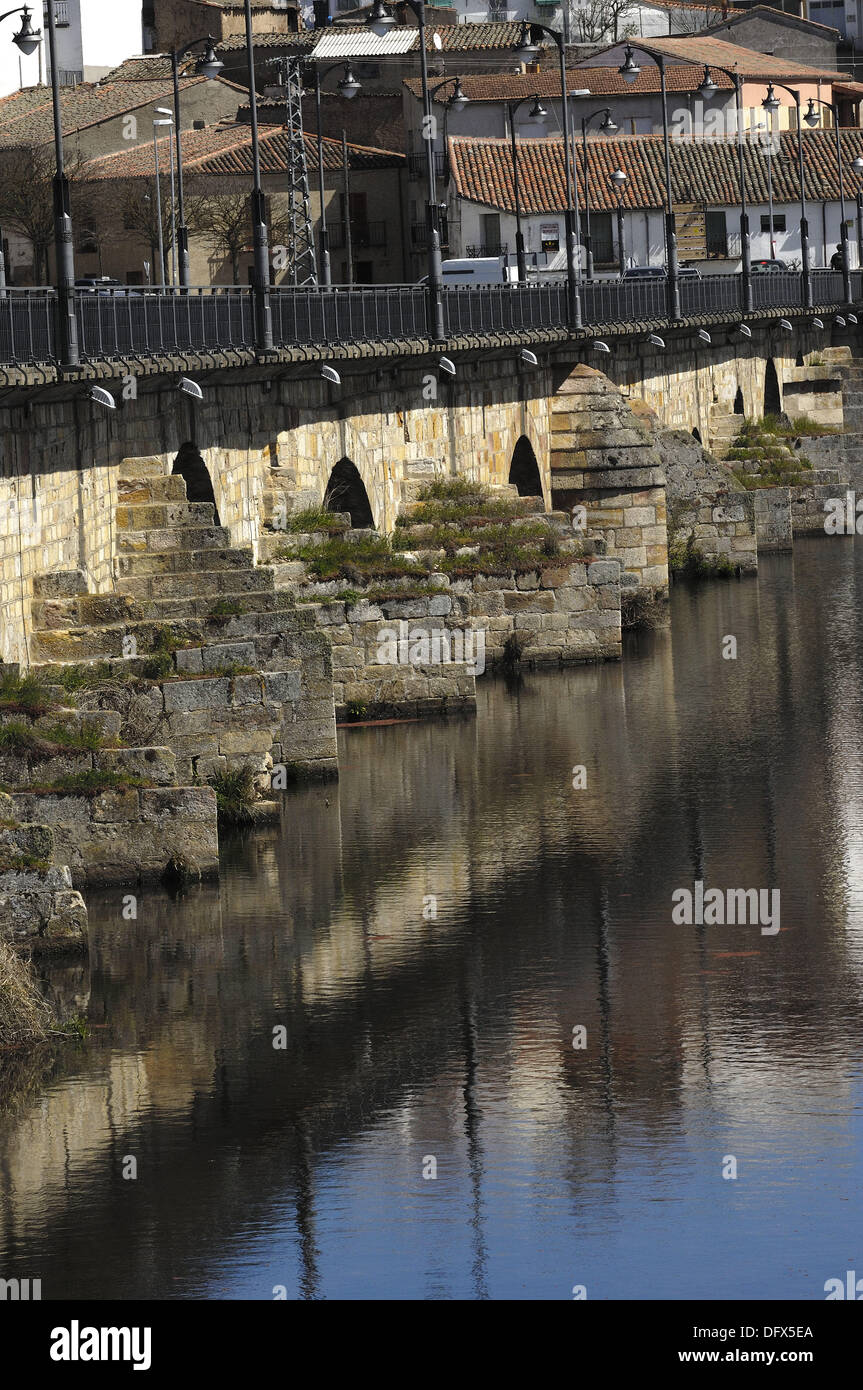 Alba de tormes spain hi-res stock photography and images - Alamy