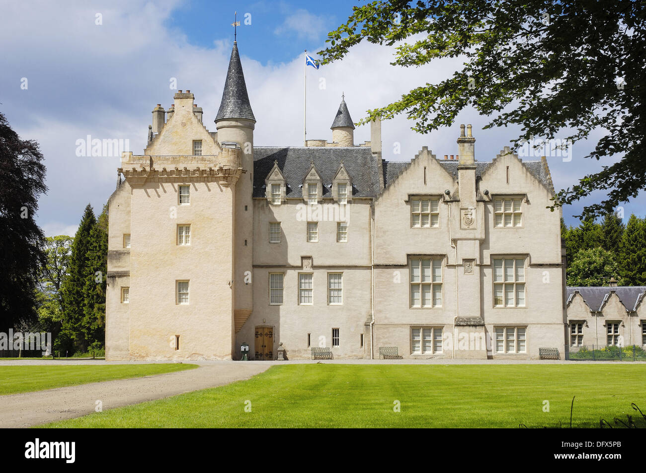 Brodie castle scotland hi-res stock photography and images - Alamy