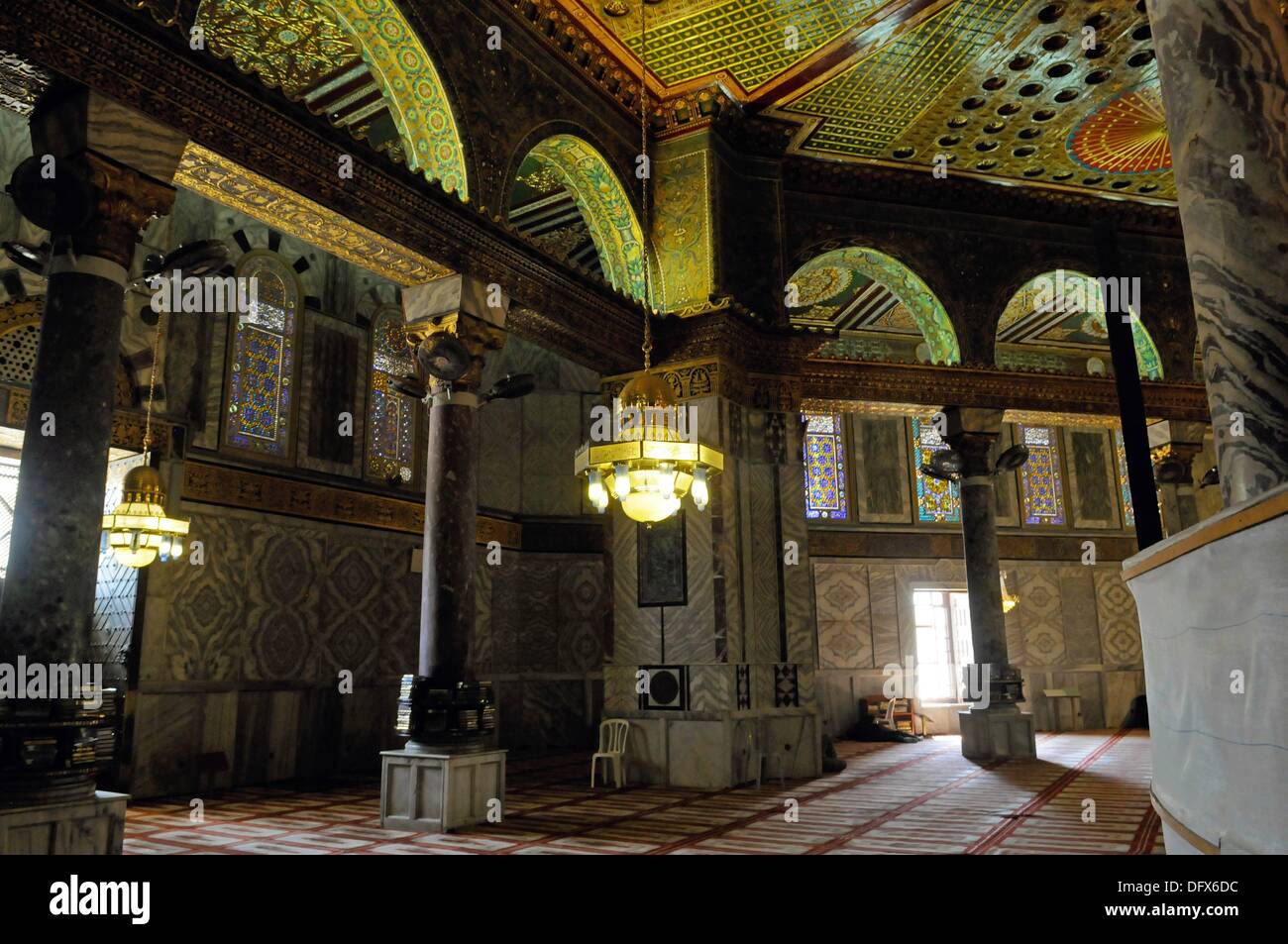 Dome of the rock interior jerusalem hi-res stock photography and images ...