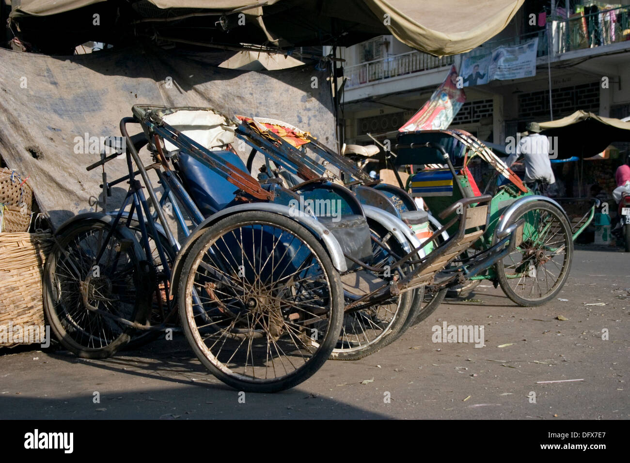 Group cyclos hi-res stock photography and images - Alamy