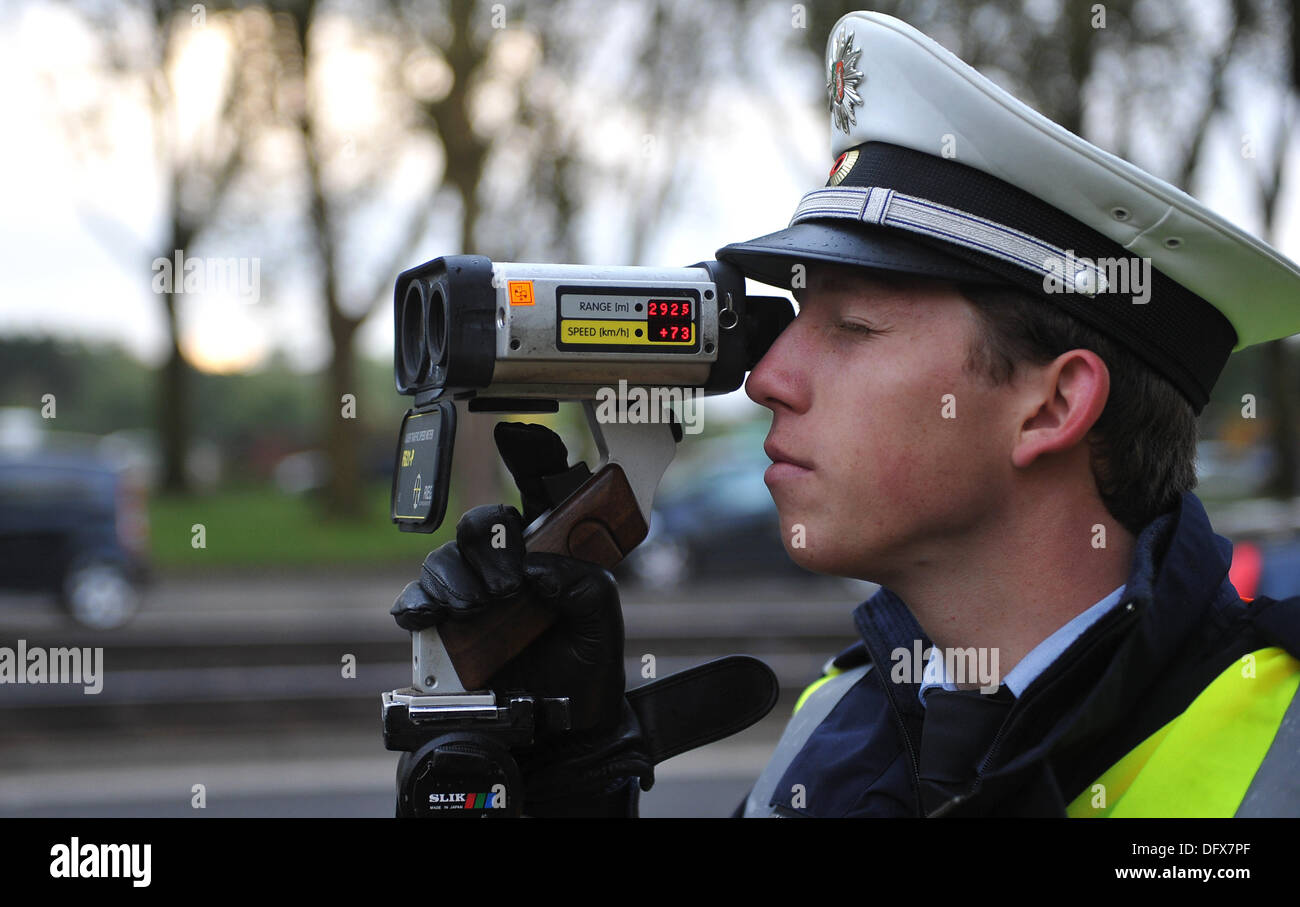 Laser speed detector hi-res stock photography and images - Alamy