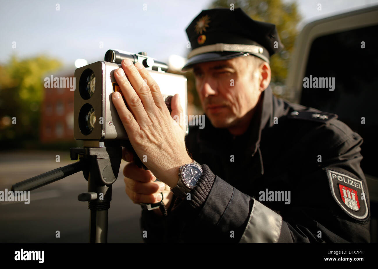 Laser speed detector hi-res stock photography and images - Alamy