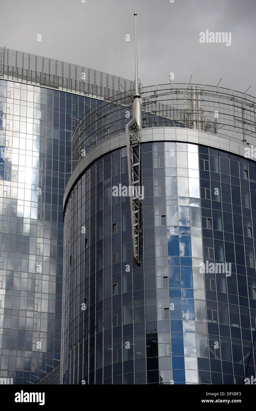 reflections of skyscraper Stock Photo - Alamy