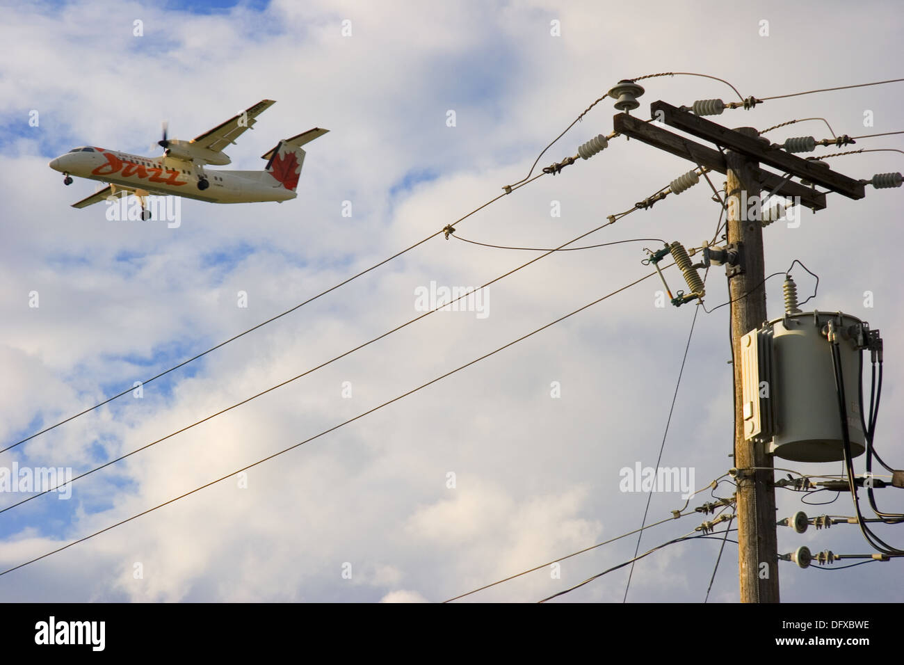 Flying over north pole hi-res stock photography and images - Alamy