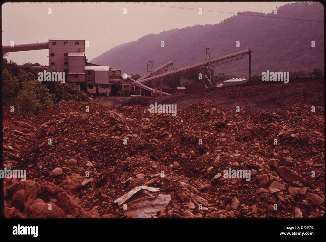 Slag pile hi-res stock photography and images - Alamy