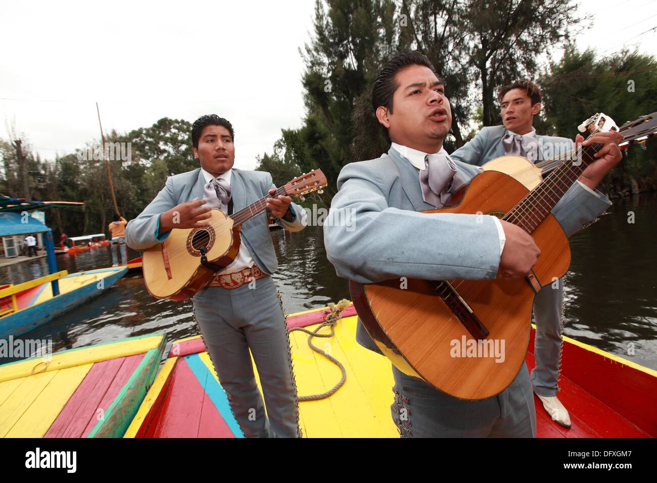 Music boat hi-res stock photography and images - Alamy