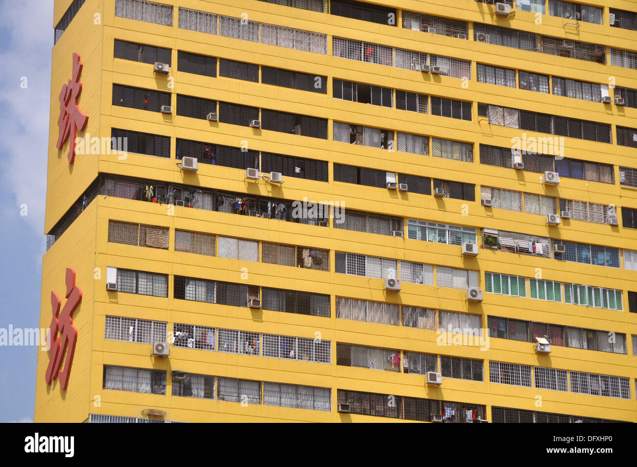 Big Flat Building In Chinatown High Resolution Stock Photography and ...