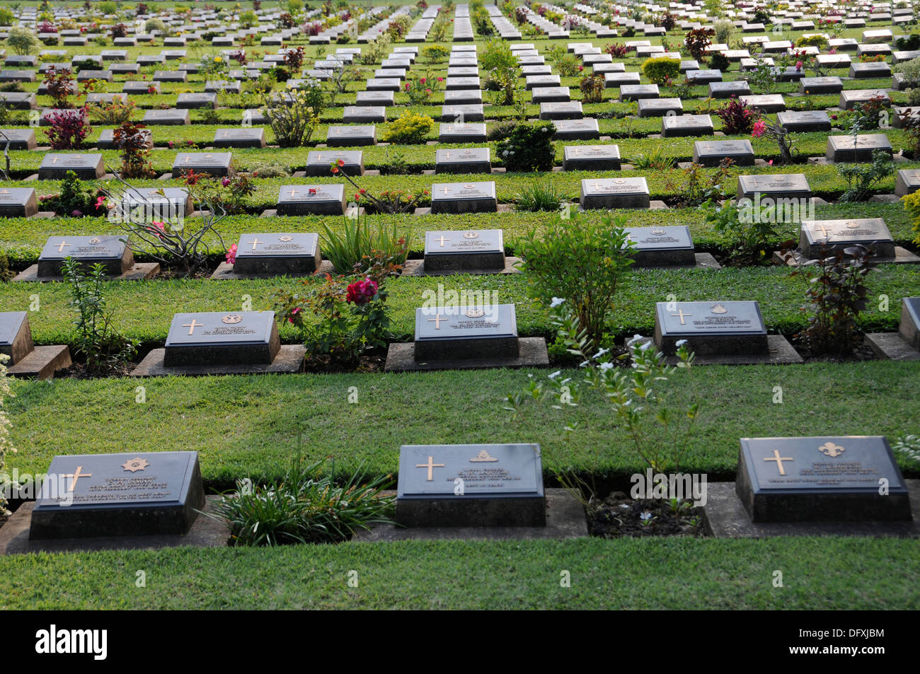 War Cemetery in Kanchanaburi Stock Photo - Alamy