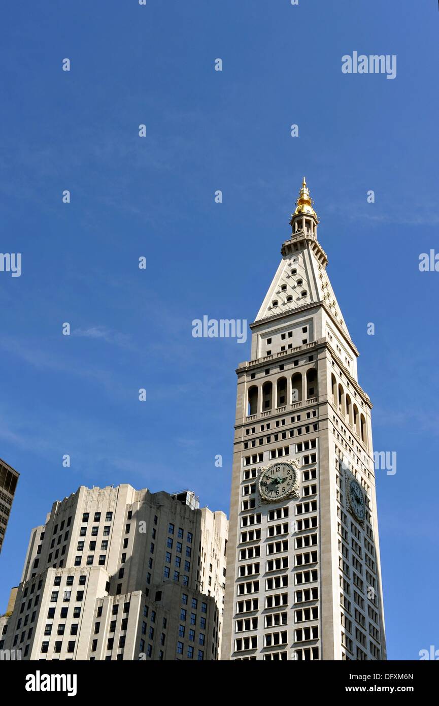 Life insurance corporation hi-res stock photography and images - Alamy