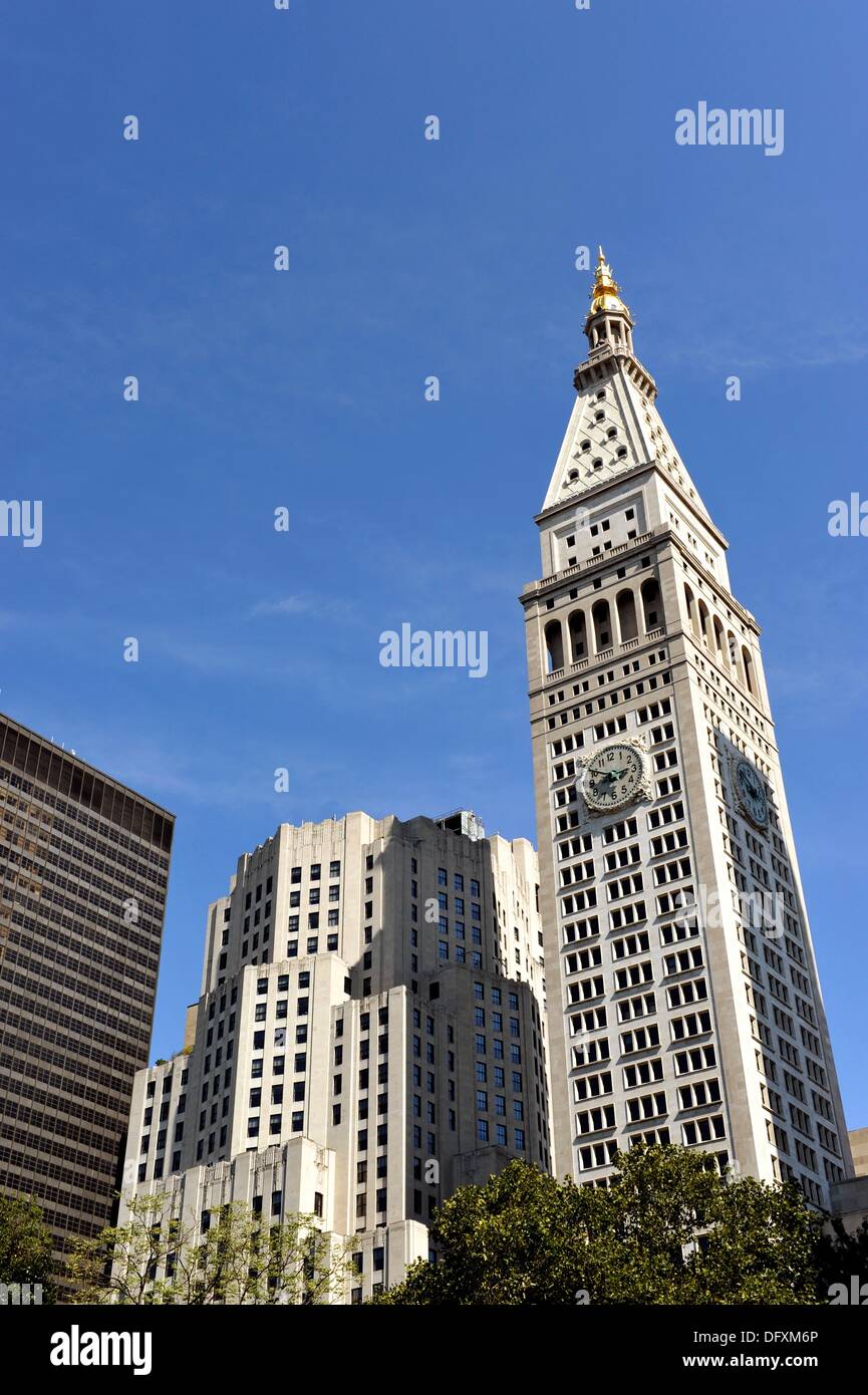 Life insurance corporation hi-res stock photography and images - Alamy