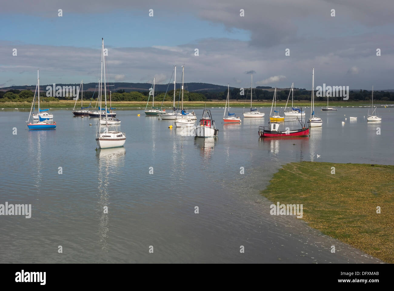 Chichester harbour hi-res stock photography and images - Alamy