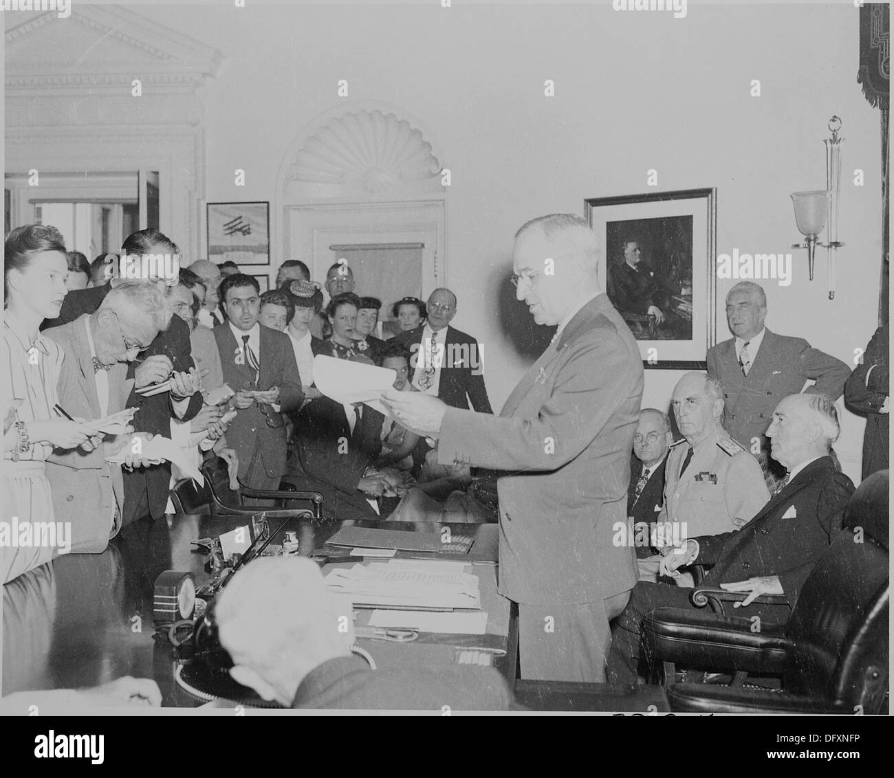 Oval official Black and White Stock Photos & Images - Alamy