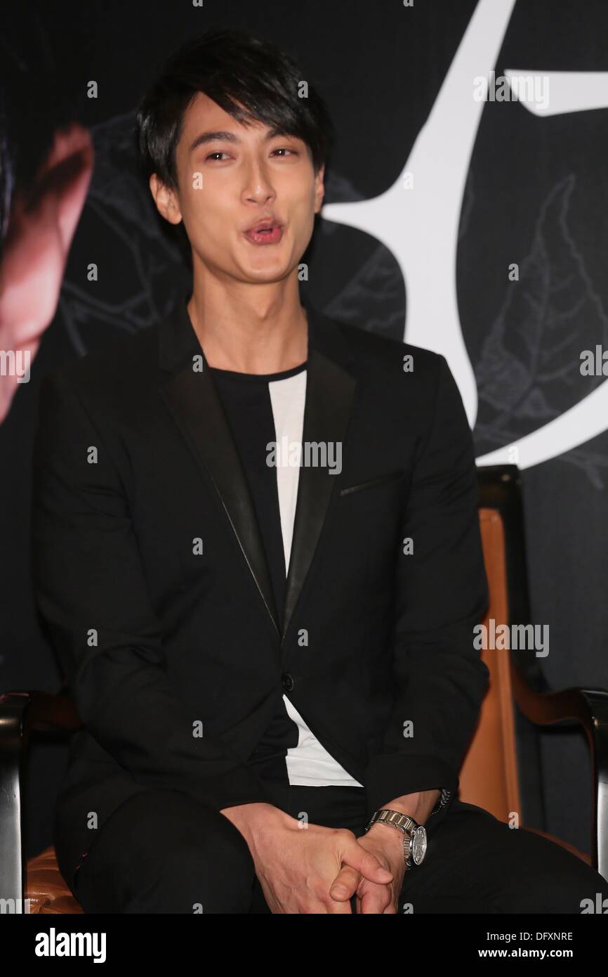 Taipei, China. 2nd Oct, 2013. Actress Chun Wu releases new book in ...