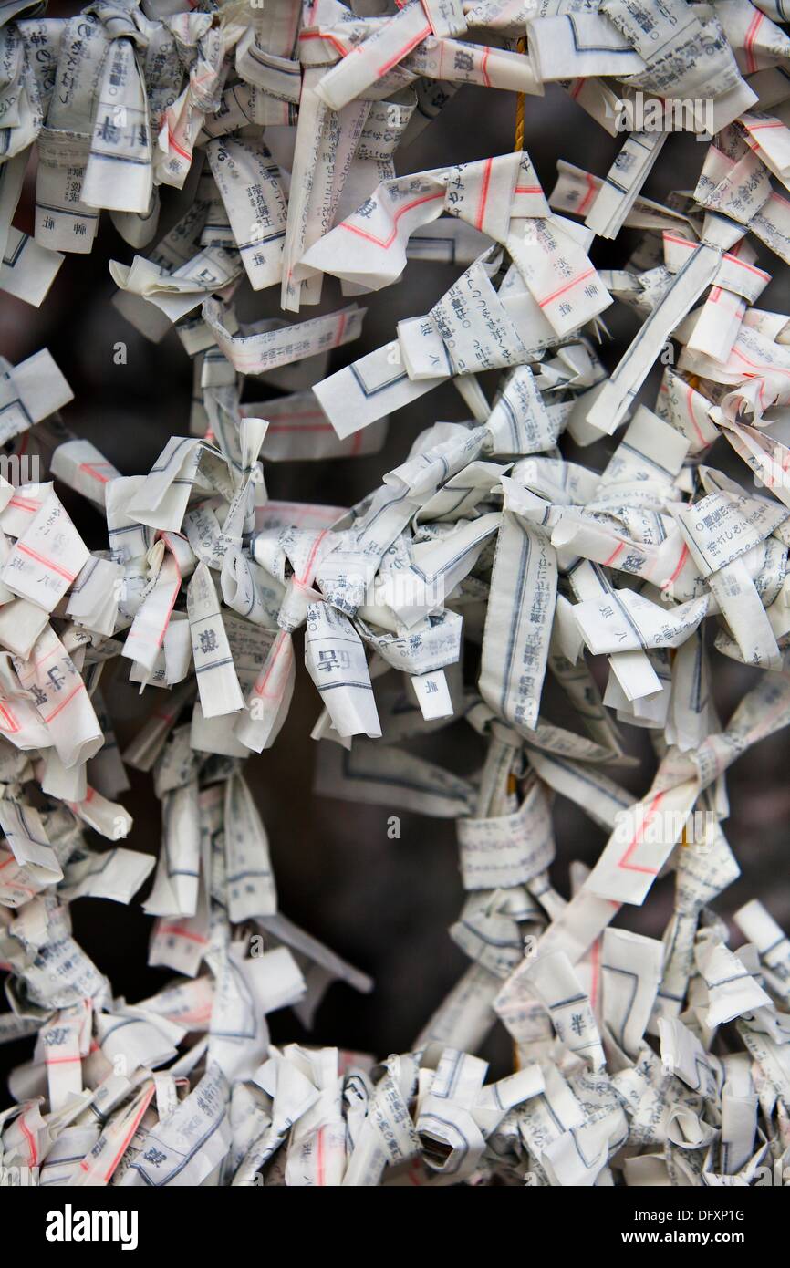 Paper prayers hi-res stock photography and images - Alamy