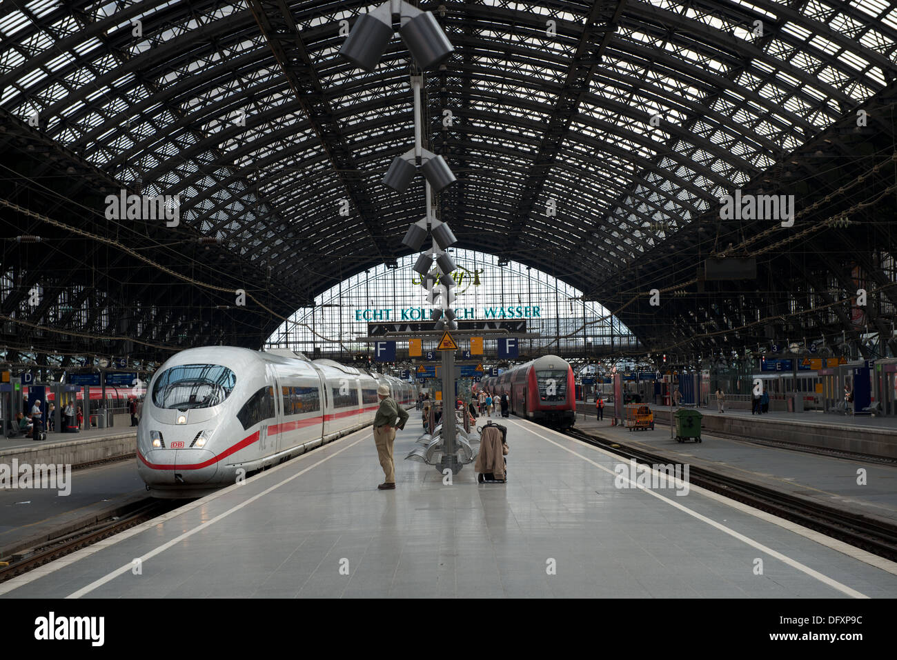 Cologne Hauptbahnhof railway station Germany Stock Photo - Alamy