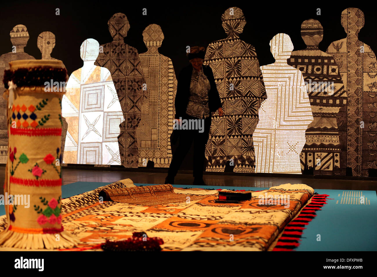 Projection fabric hi-res stock photography and images - Alamy